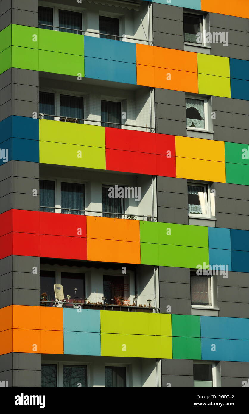 Colorfull house hi-res stock photography and images - Alamy