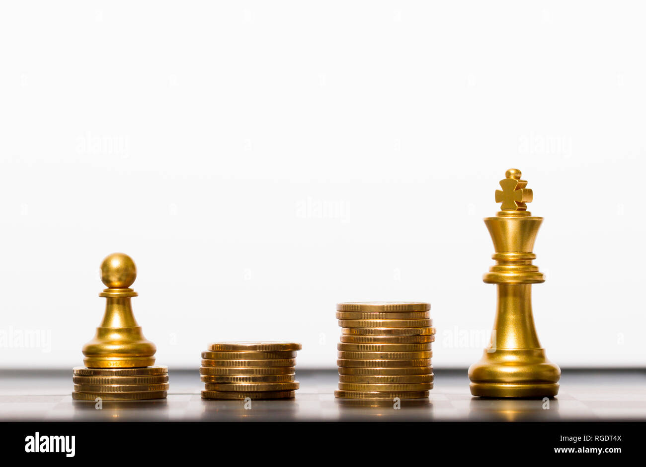 Chess, confrontation between pieces, accumulation of wealth Stock Photo ...