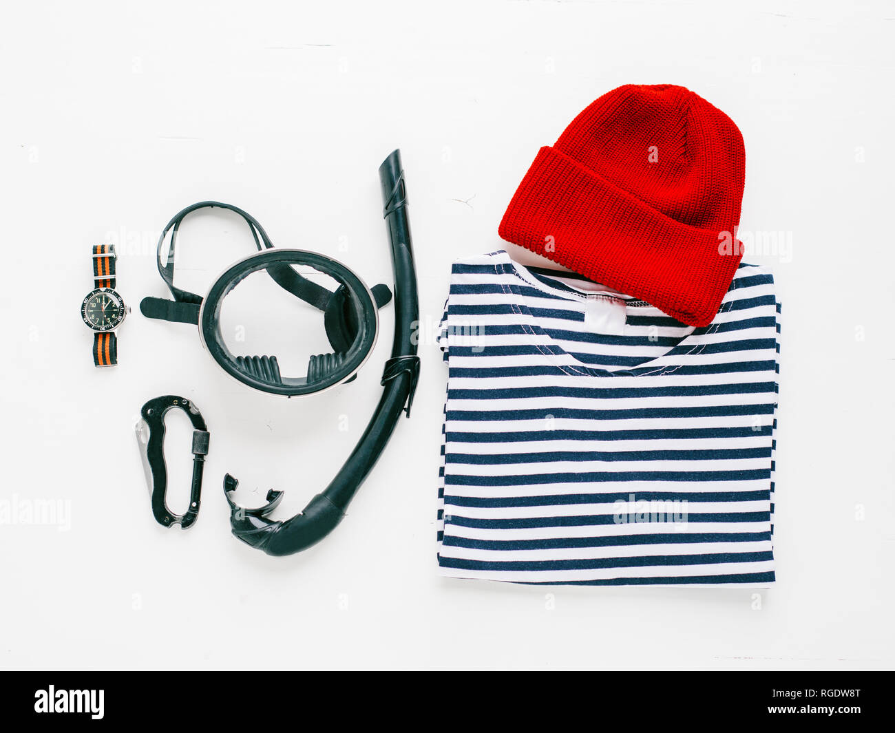 Jacques cousteau diving gear hi-res stock photography and images - Alamy
