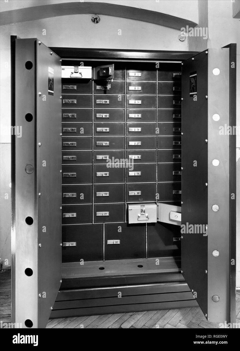 Security italy Black and White Stock Photos & Images - Alamy