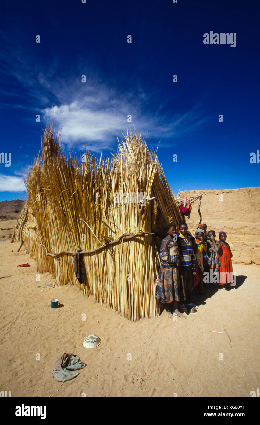 Village djanet hi-res stock photography and images - Alamy