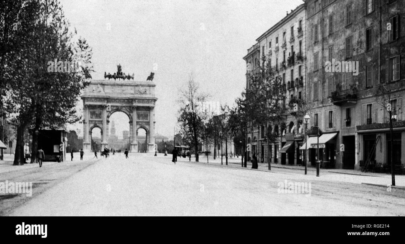Italy, Milan, Arch of Peace, 1900 Stock Photo - Alamy
