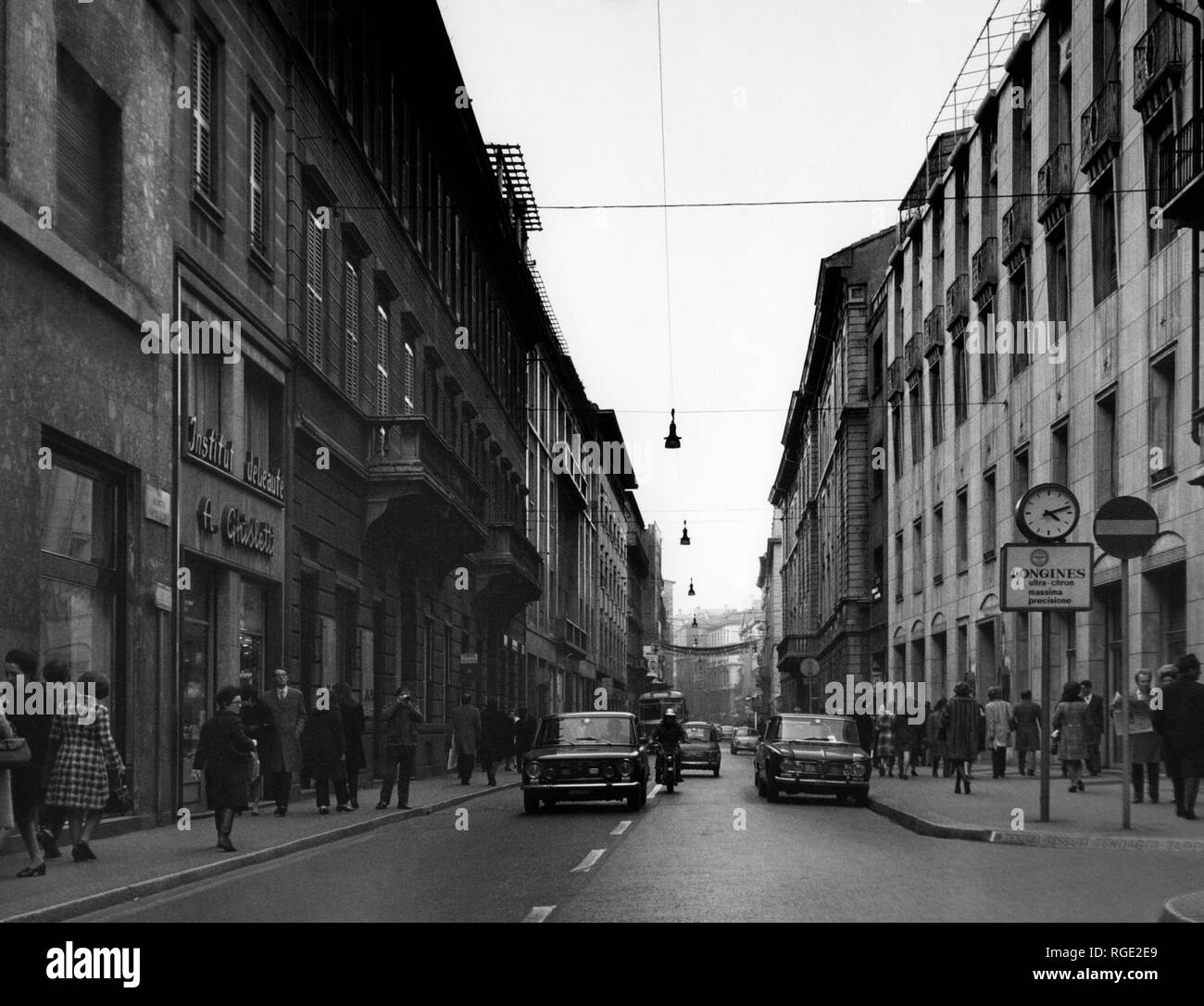 italy, lombardy, milan via monte napoleone, 1970 Stock Photo - Alamy