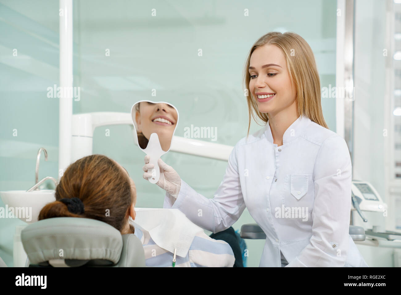 Dentist showing teeth patient hi-res stock photography and images - Alamy