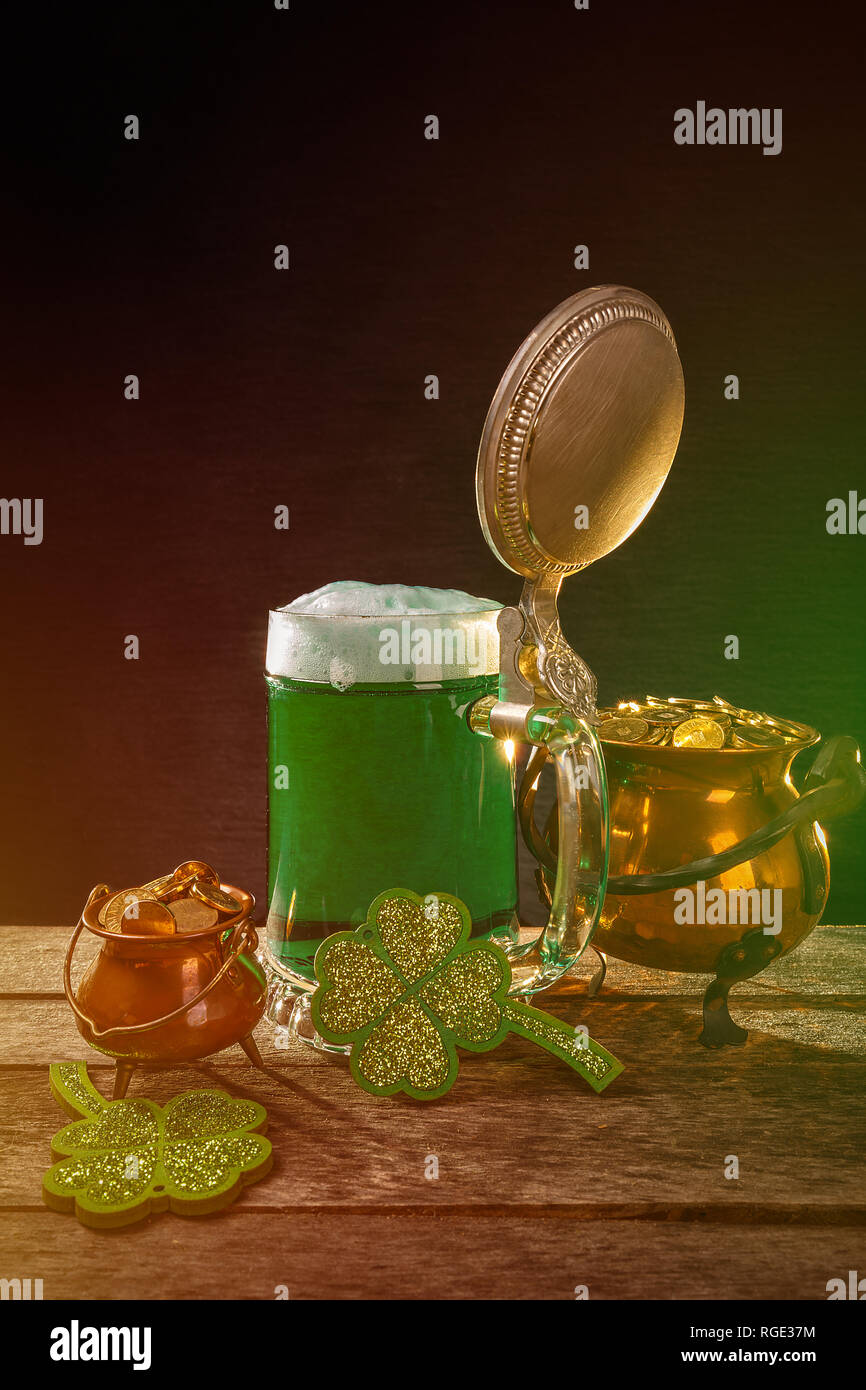 Traditional beer pot hi-res stock photography and images - Alamy