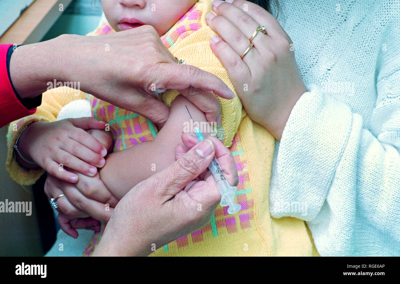 Close up child girl injection arm hi-res stock photography and images ...
