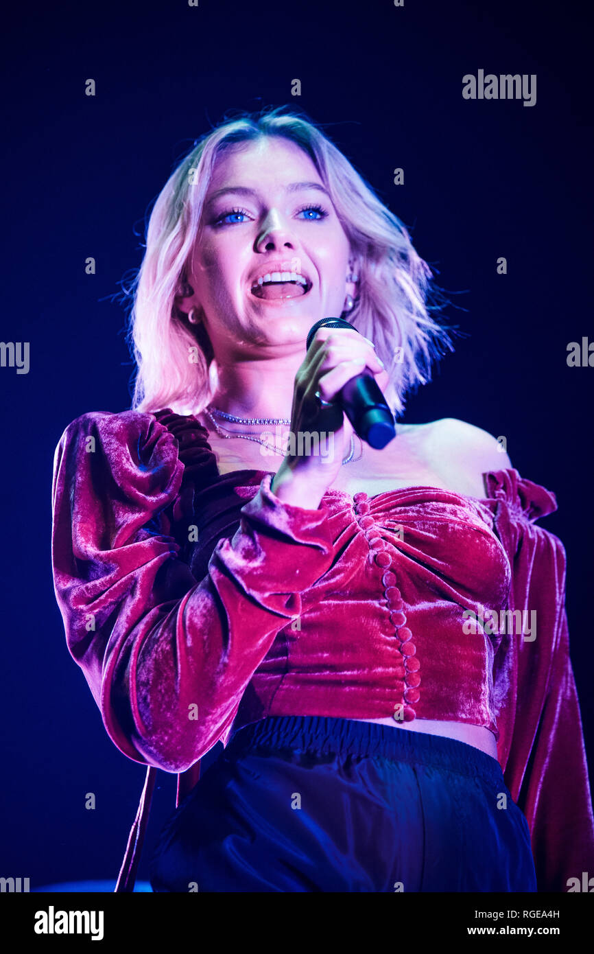 Astrid s hi-res stock photography and images - Alamy
