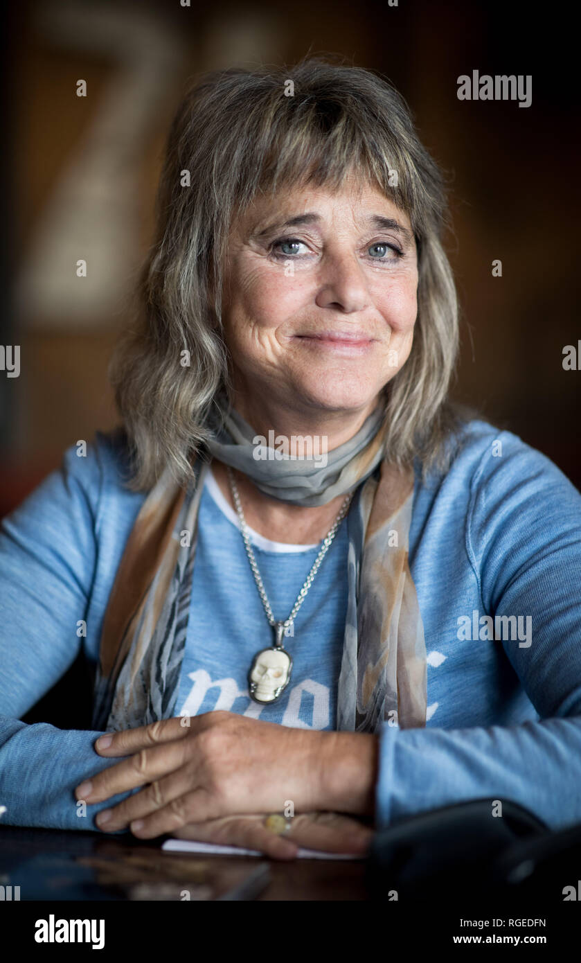 Suzi quatro hi-res stock photography and images - Alamy