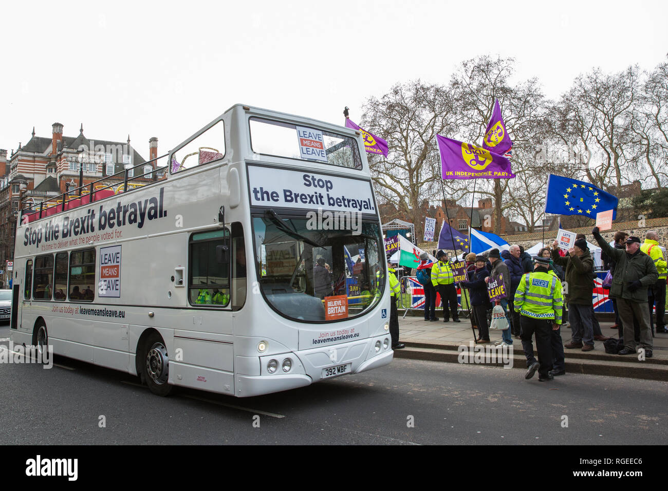 Leave means leave bus hi-res stock photography and images - Alamy