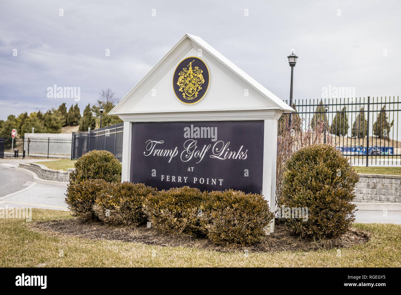 Bronx, New York, USA. 27th Jan, 2019. The Trump Golf Links at Ferry ...