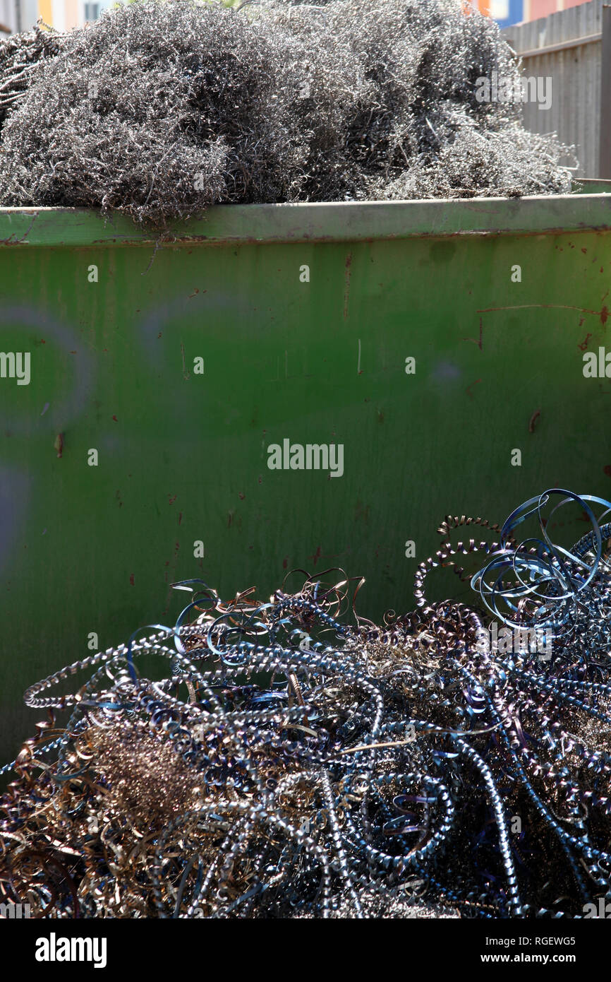 Aerospace manufacturing scrap hi-res stock photography and images - Alamy