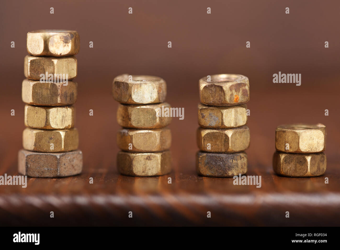 Graph of a Screw nuts. Growth concept Stock Photo - Alamy