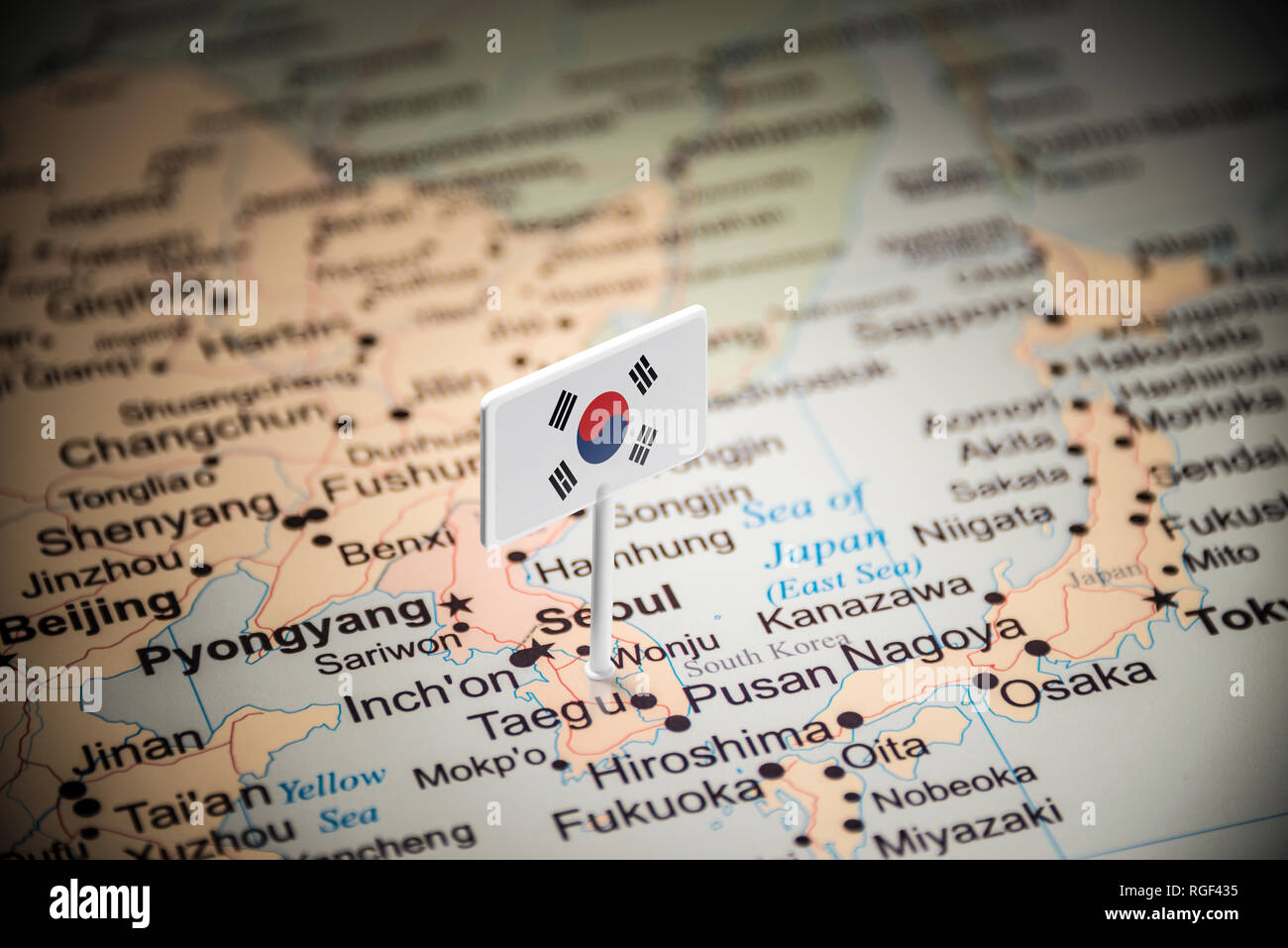 Korean border map hi-res stock photography and images - Alamy