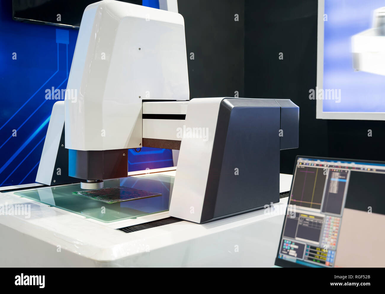 Robotic vision sensor camera system in intellegence factory Stock Photo ...