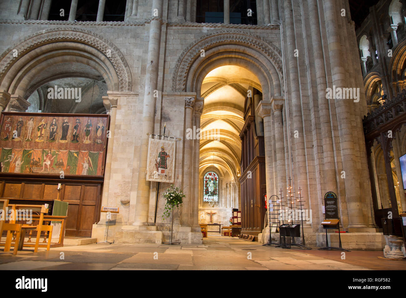 Romsey abbey church hi-res stock photography and images - Alamy