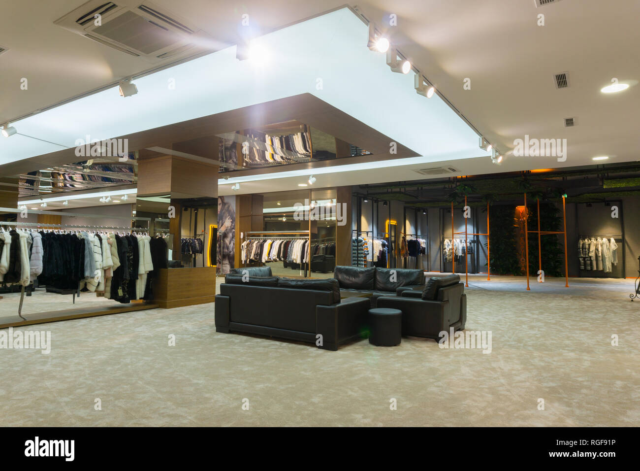 Modern shop interior design hi-res stock photography and images - Alamy