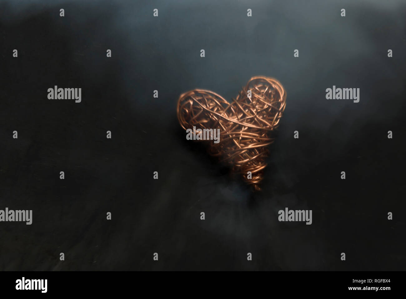 Wire in water electric hi-res stock photography and images - Alamy