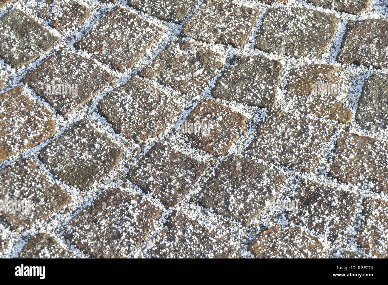 Snow grains hi-res stock photography and images - Alamy