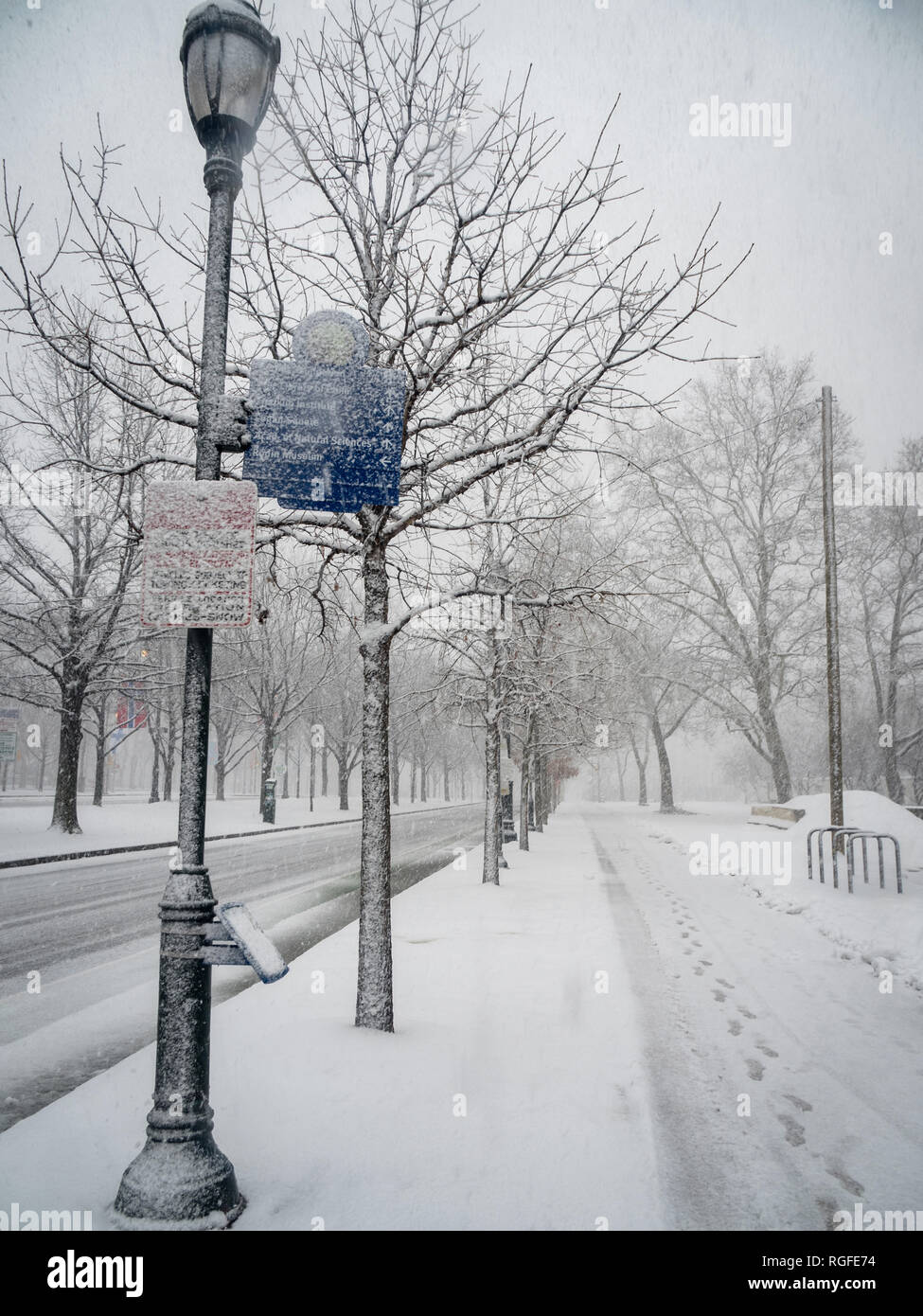 A snowy Sidewalk after a Philadelphia snow Stock Photo - Alamy