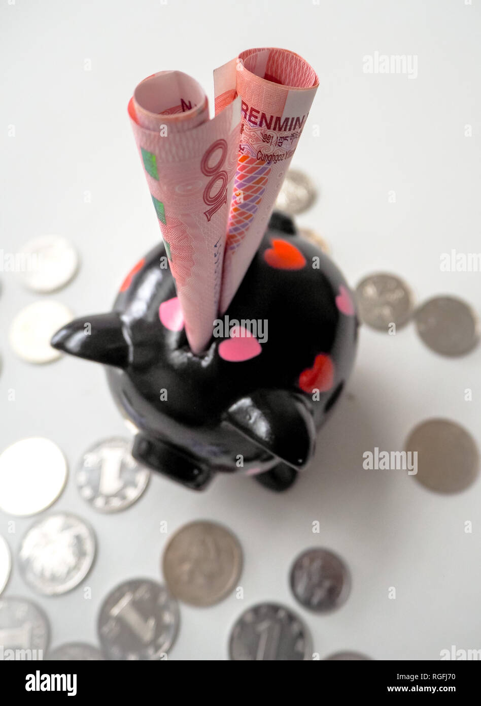 100 rmb hi-res stock photography and images - Alamy