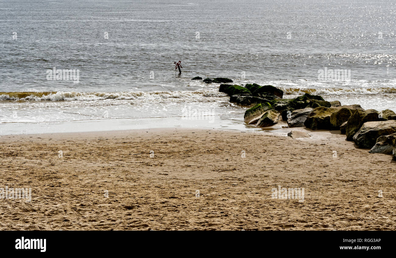 Constructive beach hi-res stock photography and images - Alamy
