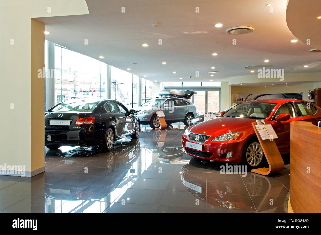 Lexus car showroom, Edgeware Road, London Stock Photo - Alamy