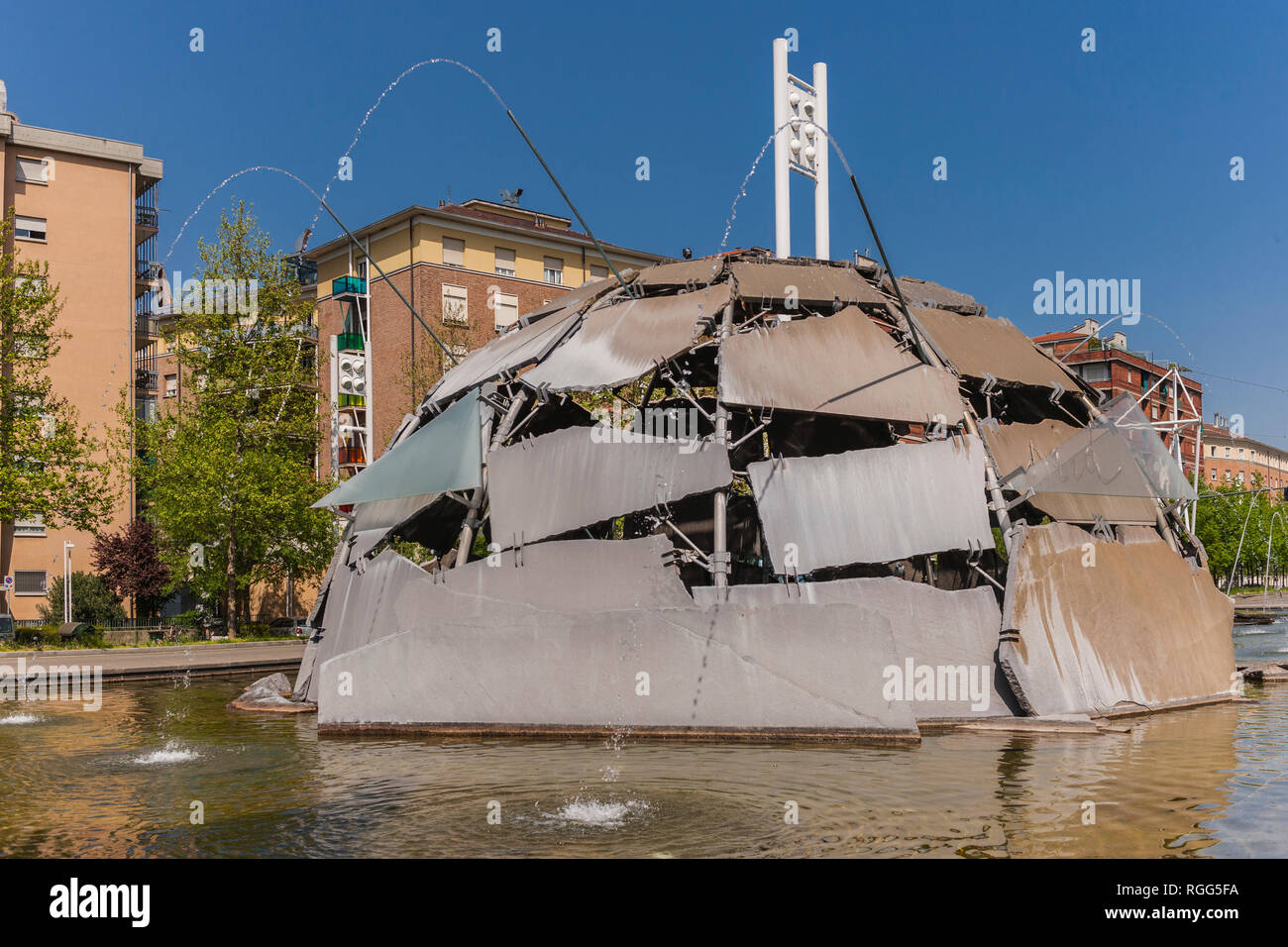 Mario merz igloo hi-res stock photography and images - Alamy