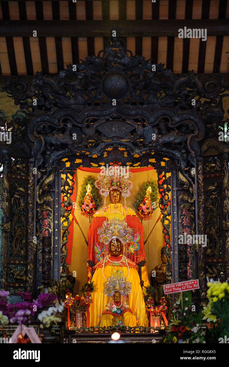 Chua ba thien hau and vietnam hi-res stock photography and images - Alamy