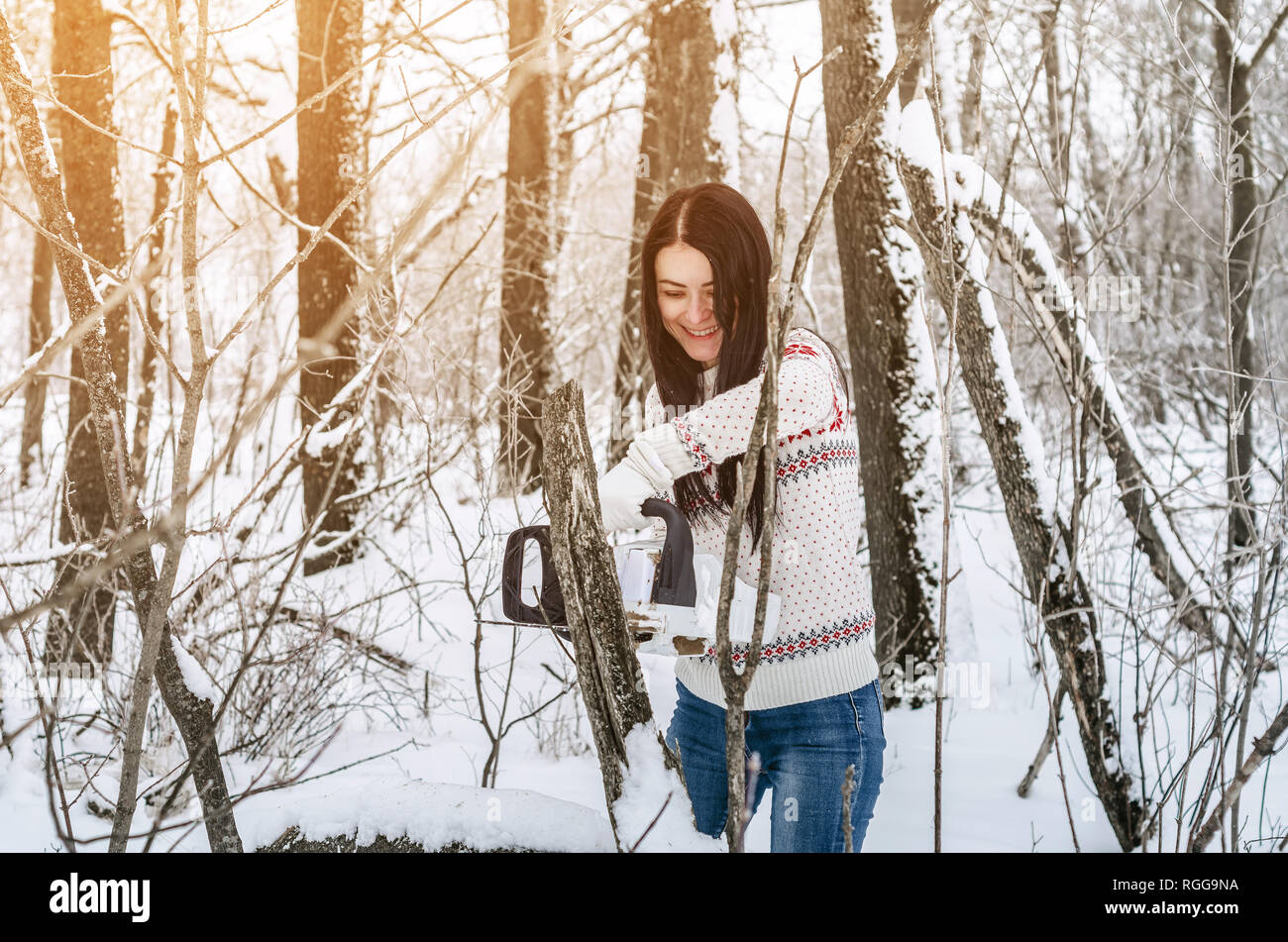 Chainsaw woman chain saw High Resolution Stock Photography and Images ...