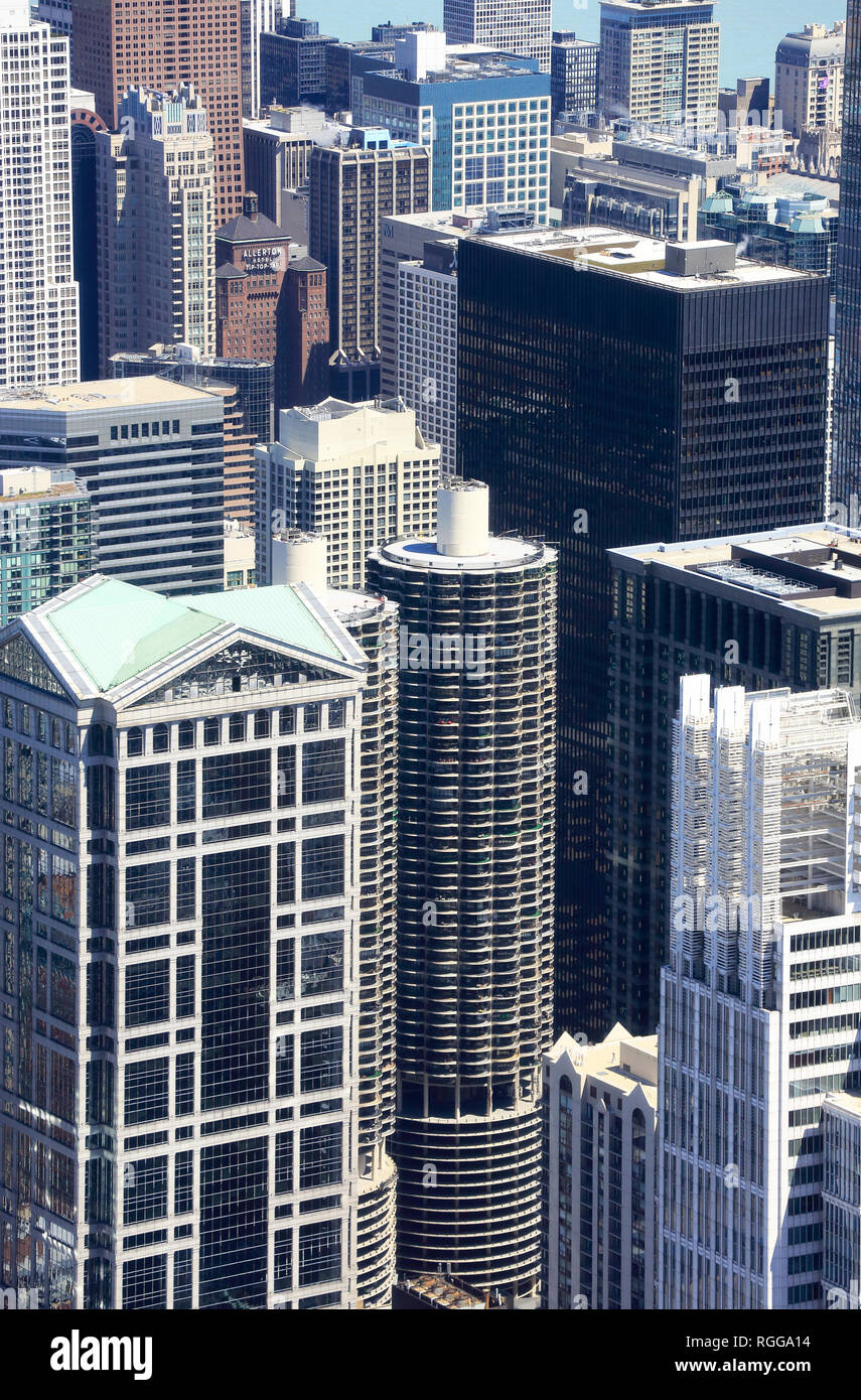 Aerial view of high-rise buildings in downtown Chicago with Marina City ...