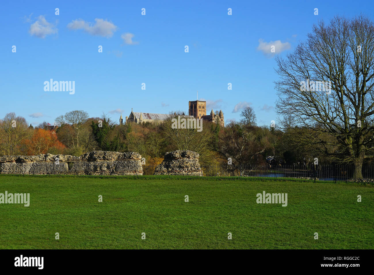 St albans city walls hi-res stock photography and images - Alamy