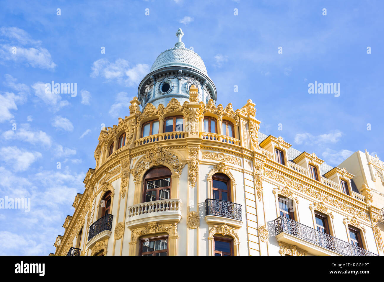 Beautiful building design hi-res stock photography and images - Alamy