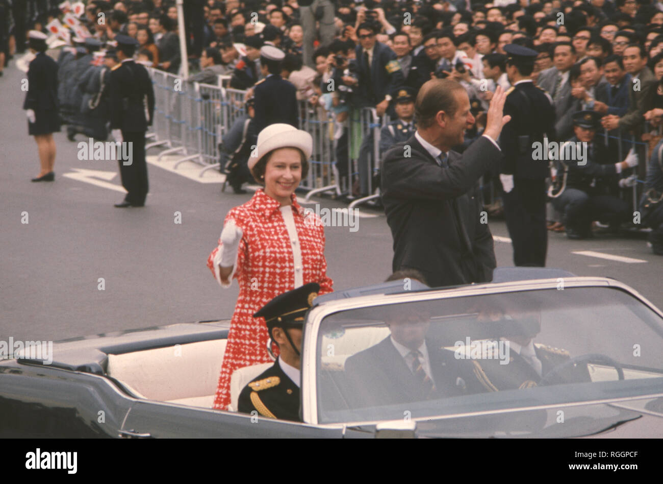 Περί της διασημότητας – Αναζητώντας δεινοσαύρους
