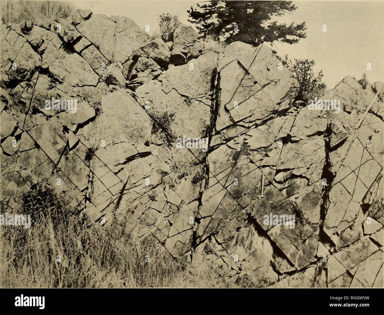 Banded quartzite hi-res stock photography and images - Alamy