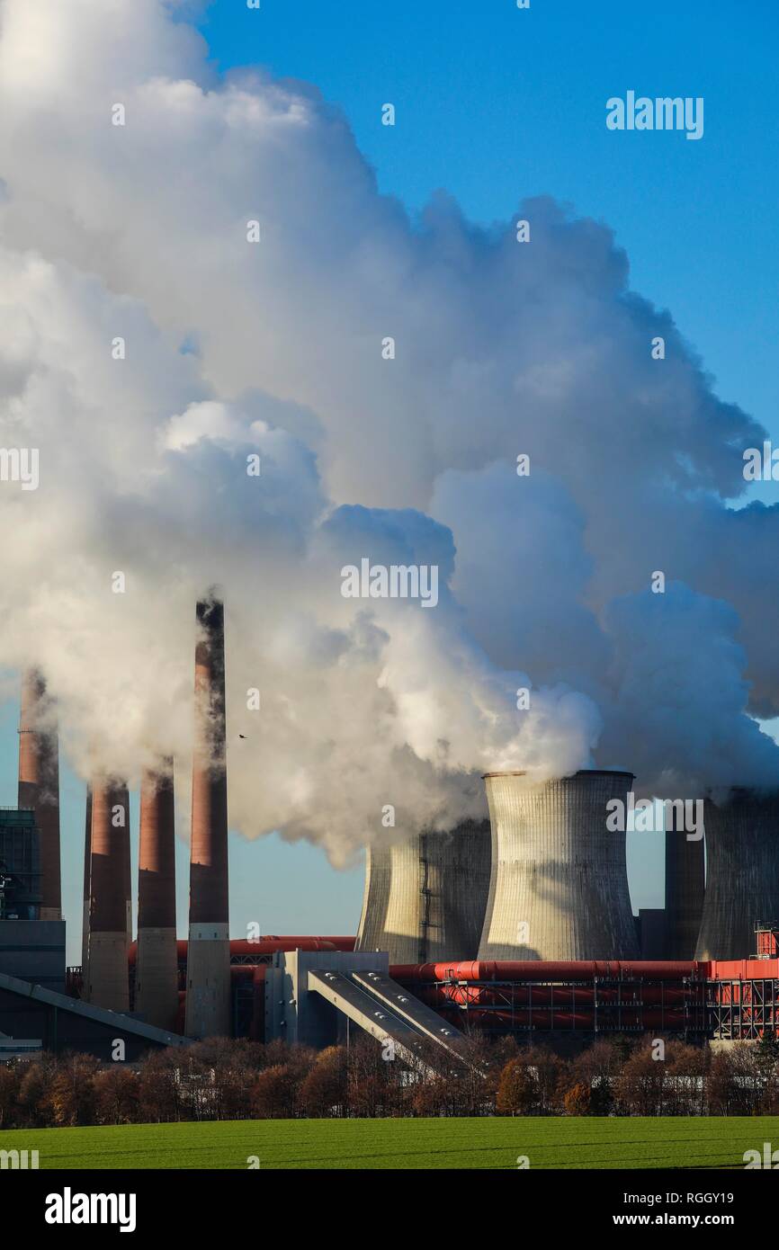 RWE Power AG Neurath power plant, lignite-fired power plant, old power ...