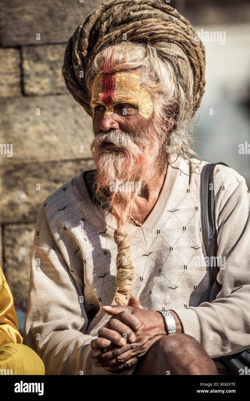 Nepal pashupatinath hindu sadhu ascetic hi-res stock photography and ...