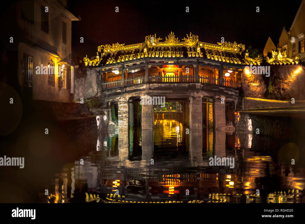 Vietnam, Hoi An, Chua Cau, japanese bridge at night Stock Photo - Alamy