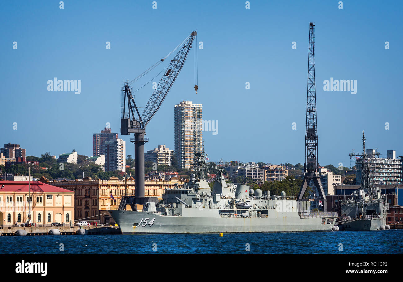 Frigate HMAS Parramatta docked in Sydney Harbour in Sydney, NSW ...