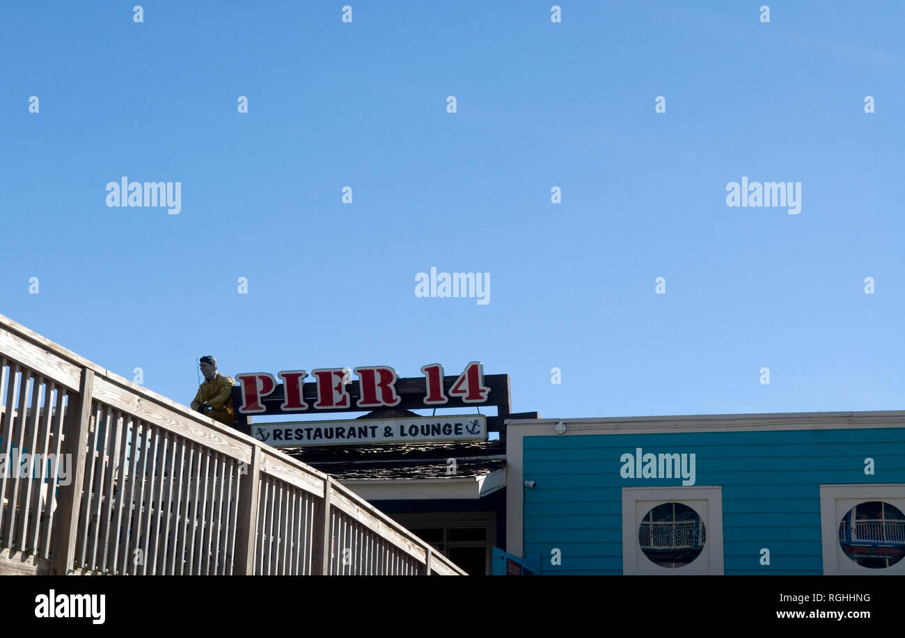 Pier 14 at Myrtle Beach South Carolina USA Stock Photo - Alamy