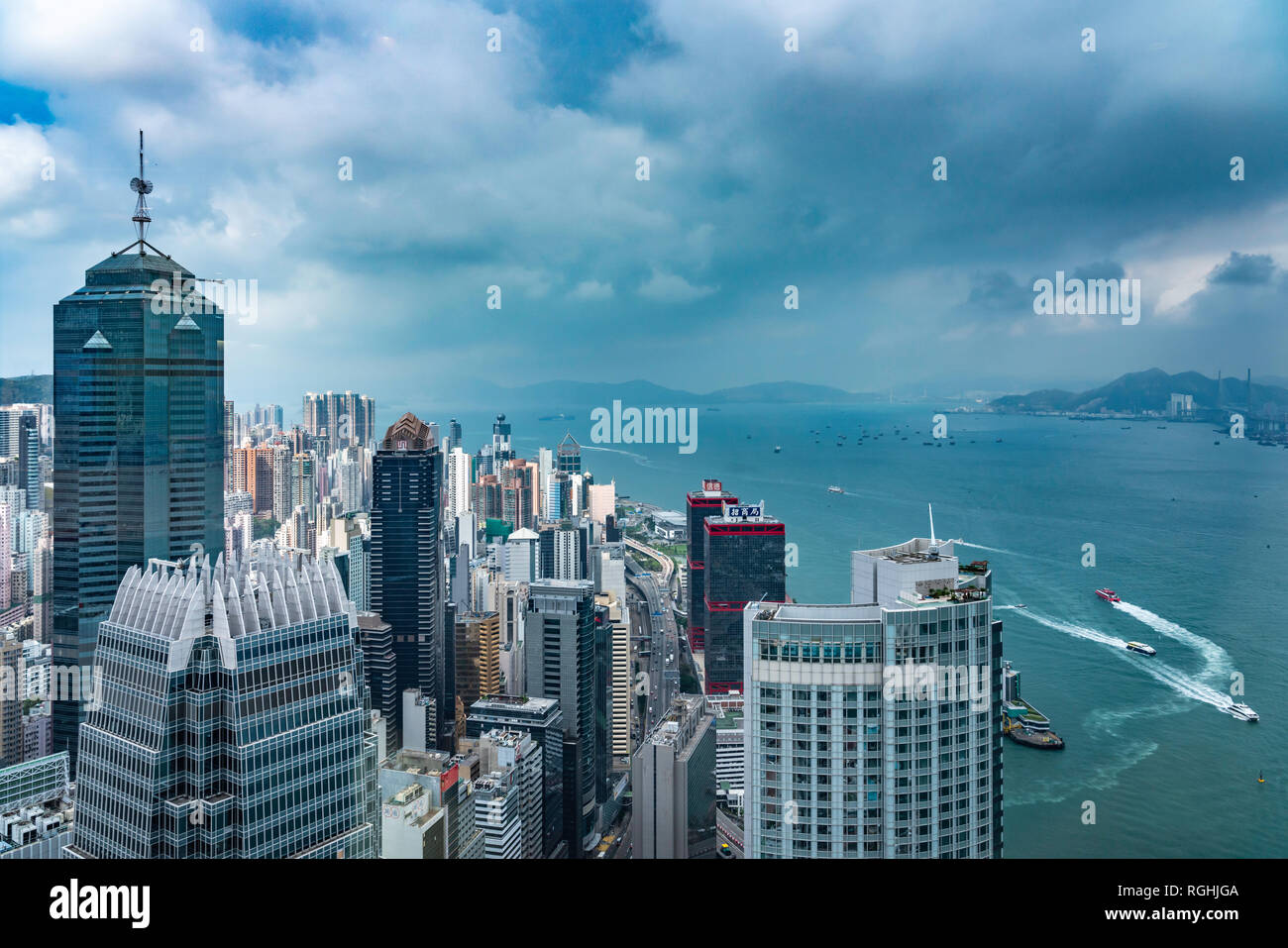 Aerial concrete buildings hong kong hi-res stock photography and images ...