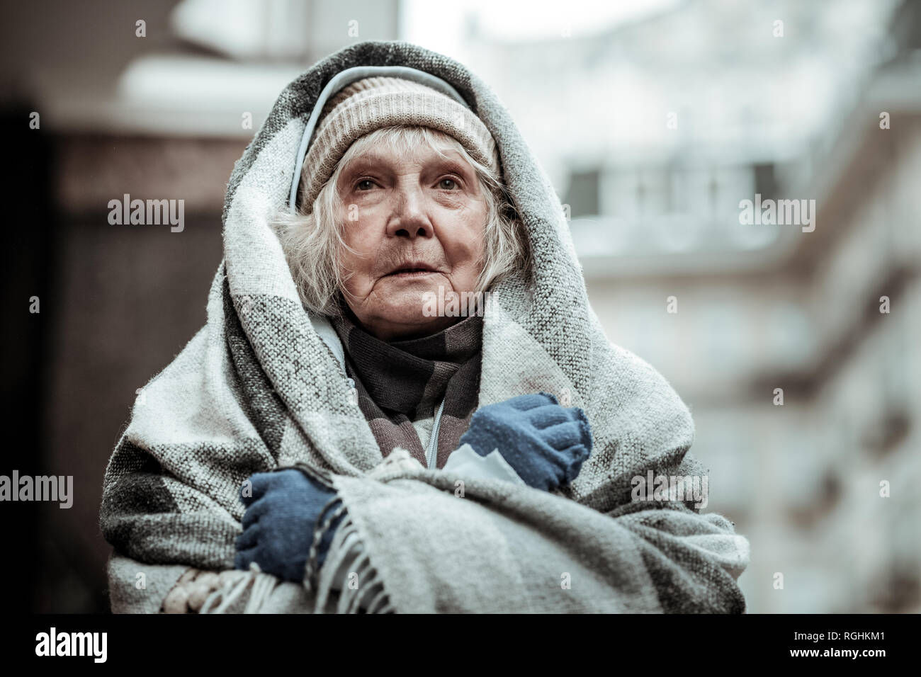 Poor alone hi-res stock photography and images - Alamy