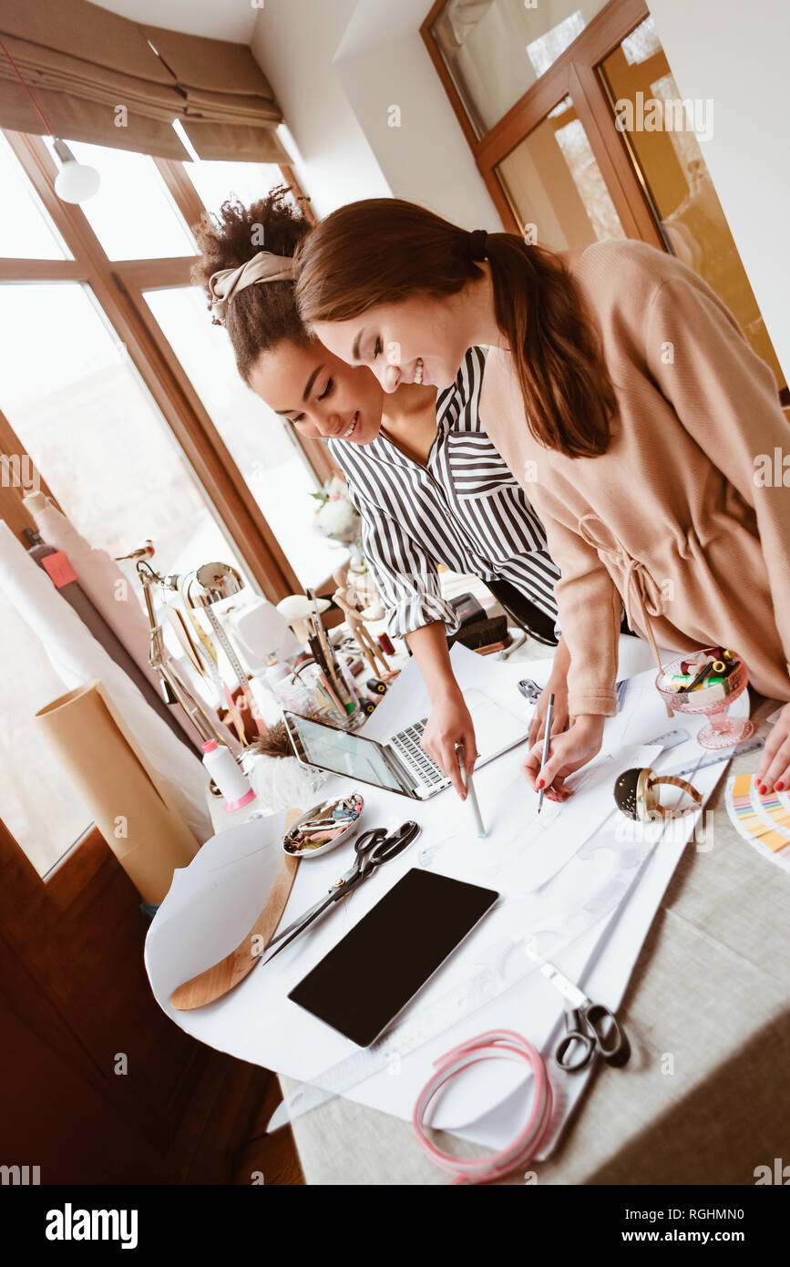 Brainstorming client hi-res stock photography and images - Alamy