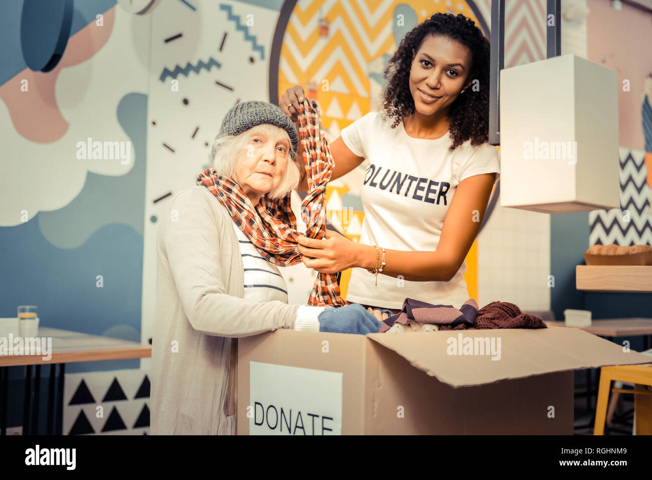 Homeless african american women hi-res stock photography and images - Alamy