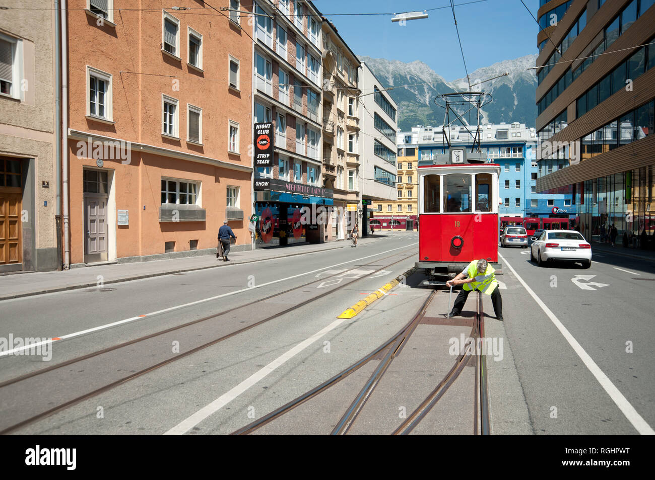 Innsbruck historische strassenbahn hi-res stock photography and images ...