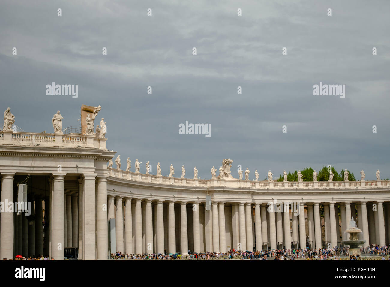 Vatican right wing hi-res stock photography and images - Alamy