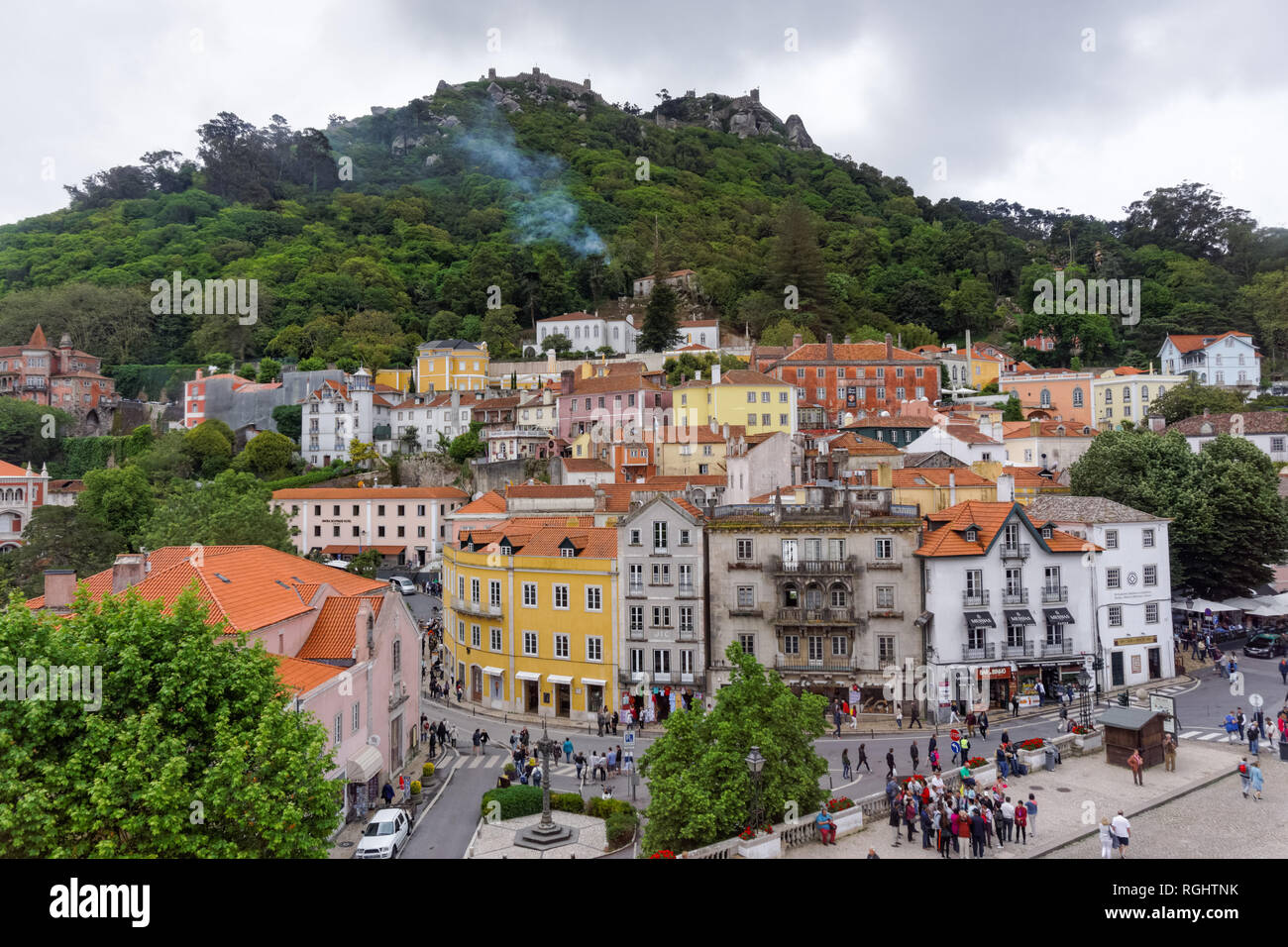 Old buildings sintra portugal hi-res stock photography and images - Alamy