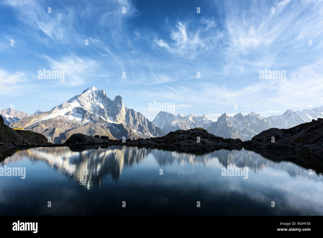 Blue sky nature preserve hi-res stock photography and images - Alamy