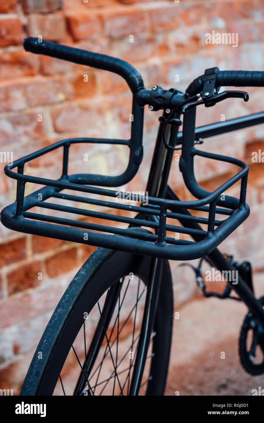 Commuter bike hi-res stock photography and images - Alamy