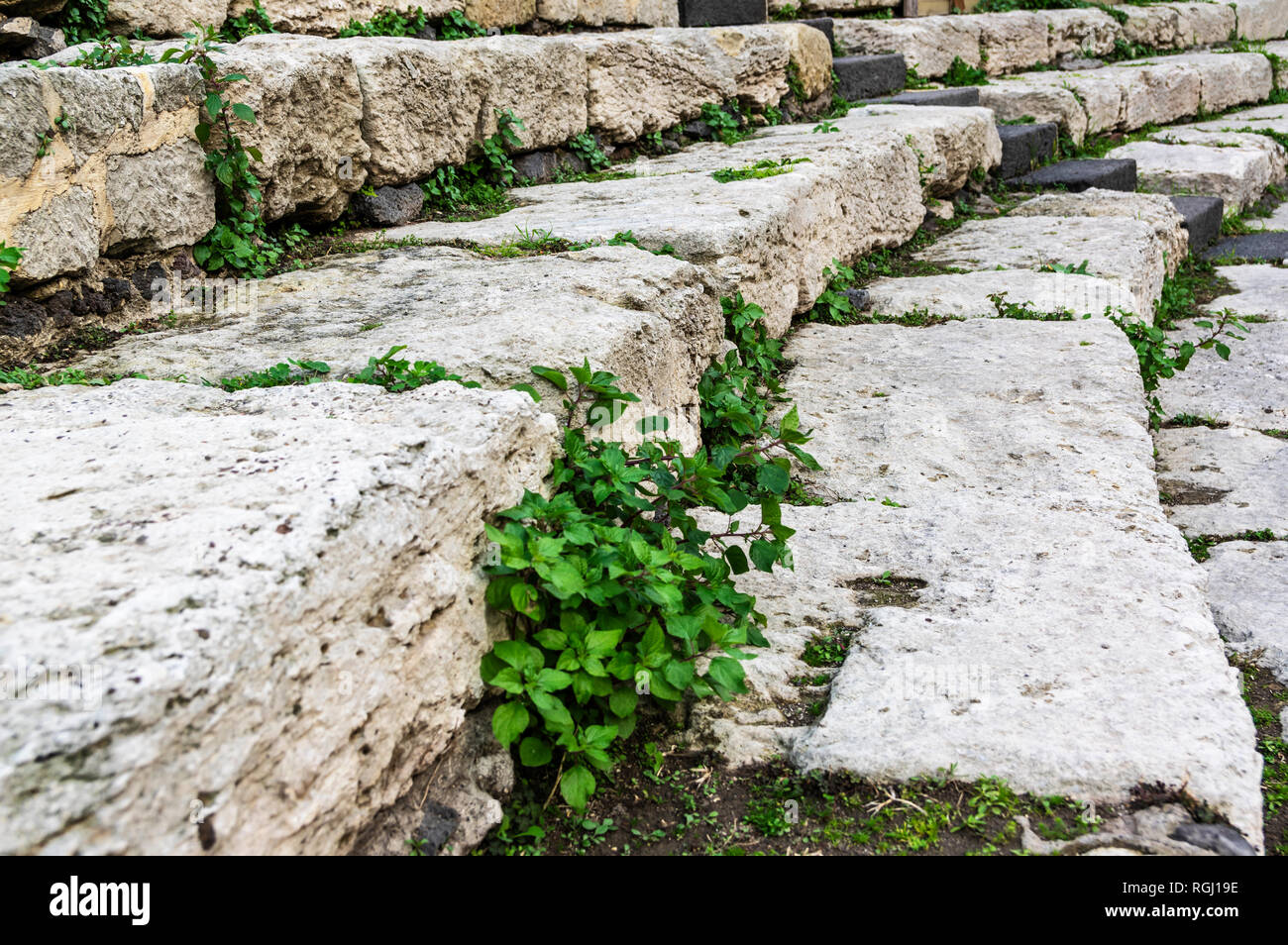 Roman steps hi-res stock photography and images - Alamy