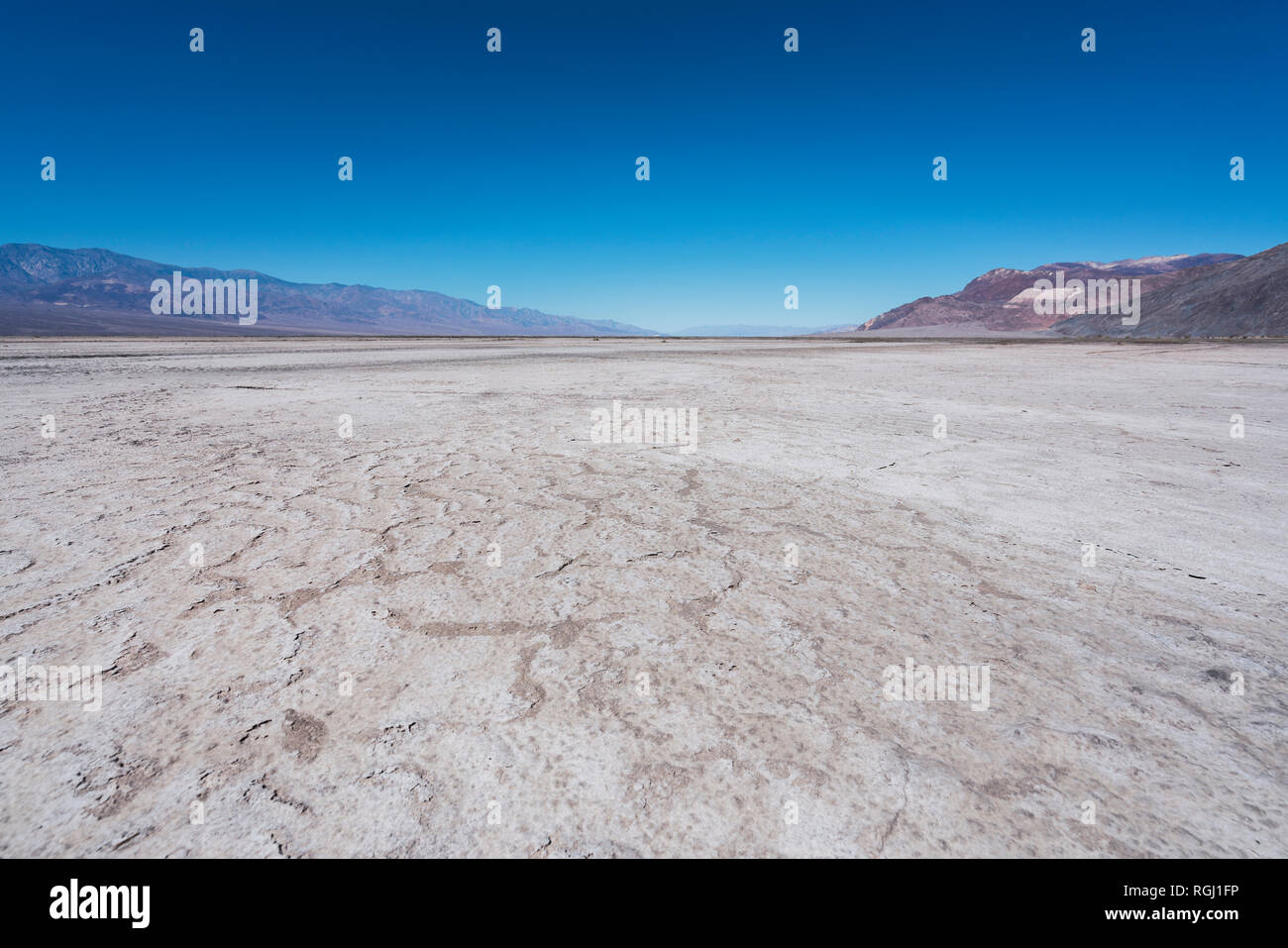 Death valley california temperature hi-res stock photography and images ...